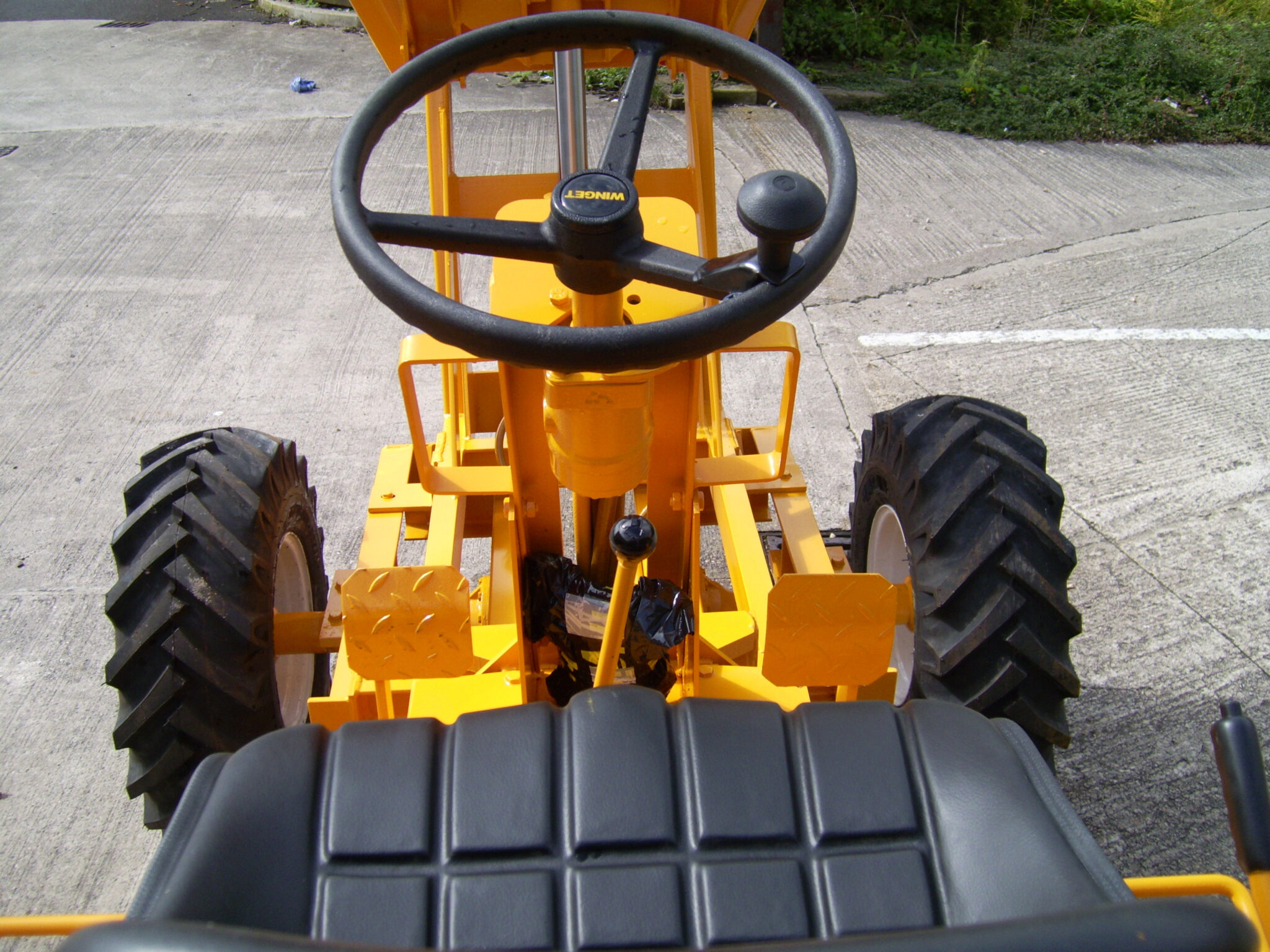 WINGET 4B2000 HD PARTS & AFTERSALES ONLY - Winget